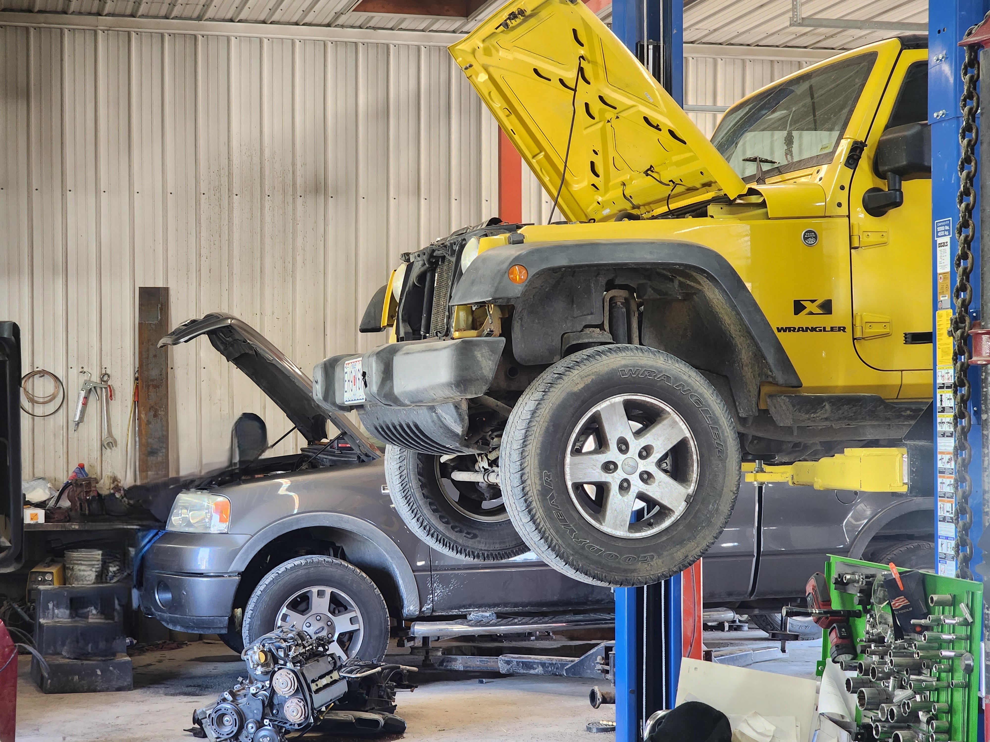 Kirksville Autoworks - Auto Repair Experts